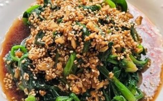 麻酱菠菜怎么凉拌好吃_麻酱菠菜凉拌做法窍门