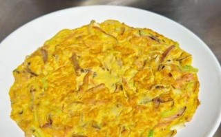 煎蛋怎么做好吃窍门_煎蛋不粘锅技巧