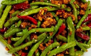 豇豆怎么炒好吃_豇豆的做法大全家常步骤