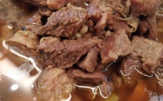 炖牛肉块怎么做好吃_炖牛肉块的家常做法