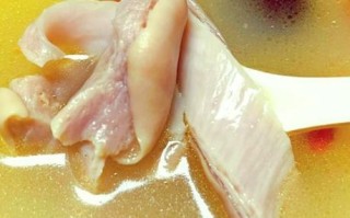 猪肚鸡怎么制作最好吃_正宗猪肚鸡做法