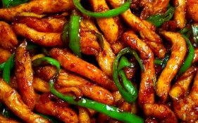 鸡胸肉怎么炒好吃_鸡胸肉炒多久才嫩