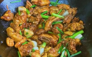 红烧土鸡怎么做_红烧土鸡要焯水吗