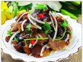 洋葱木耳炒肉丝怎么做_木耳要不要焯水