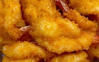 面包糠炸虾怎么做_炸虾酥脆不掉壳技巧