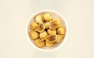 无花果干一天吃多少合适_无花果干怎么吃不上火