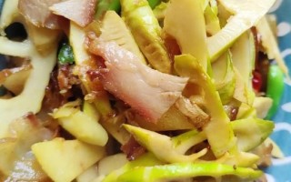 竹笋炒腊肉怎么做_竹笋炒腊肉先炒哪个