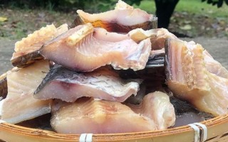 晒干的咸鱼怎么做好吃_咸鱼去咸技巧