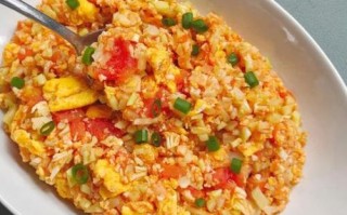 蕃茄蛋炒饭怎么做才好吃_蕃茄蛋炒饭先炒蛋还是先炒蕃茄