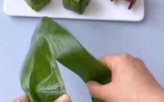 正方形粽子怎么包_正方形粽子包法视频教程