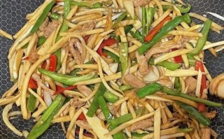 肉丝炒茭白丝怎么做_茭白丝炒肉丝家常做法