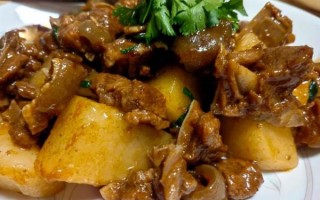 红烧羊肉炖萝卜怎么做_红烧羊肉炖萝卜视频教程