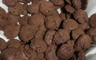巧克力饼干烤箱做法_需要多少温度和时间