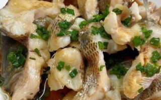 清蒸鲈鱼怎么做好吃_红烧鱼块怎么做不腥