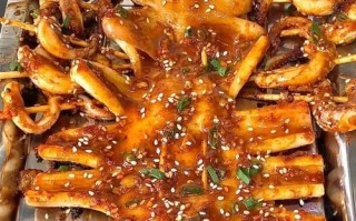 铁板鱿鱼怎么做_铁板鱿鱼需要哪些配料