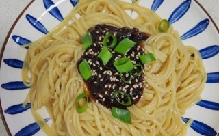 肉酱面怎么做好吃_家常肉酱面做法步骤