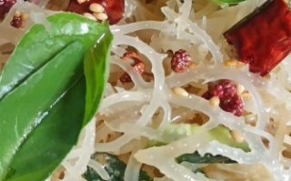 凉拌鹿角菜什么人不能吃_孕妇能吃吗