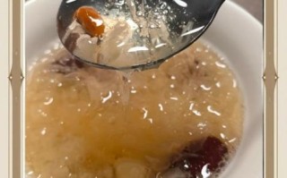 银耳羹的功效与作用_银耳羹怎么做才出胶