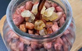 醋泡花生的做法_醋泡花生怎么做好吃又脆