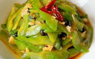 苦瓜凉拌用焯水吗_苦瓜凉拌要不要焯水