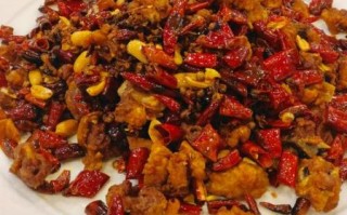 辣子鸡怎么做才正宗_辣子鸡图片真实长什么样