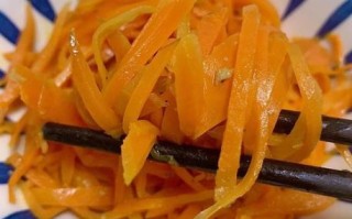 红烧胡萝卜怎么做_红烧胡萝卜用焯水吗