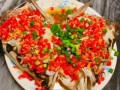 剁椒碟鱼头怎么做_剁椒碟鱼头最正宗的做法
