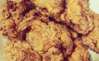 脆皮炸鸡腿怎么做_炸鸡腿酥脆不回软