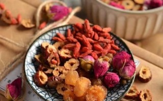玫瑰桂圆红枣枸杞茶的功效与禁忌_适合人群及副作用