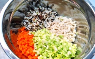 香菇馅素饺子馅有哪些_香菇素饺子馅怎么调好吃