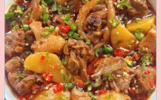 鸡块炖土豆的家常做法_鸡块炖土豆怎么做好吃又入味