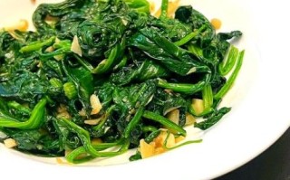 清炒菠菜怎么炒才好吃_清炒菠菜要不要焯水