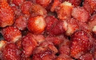 丰香草莓可以做草莓酱吗_丰香草莓果酱做法