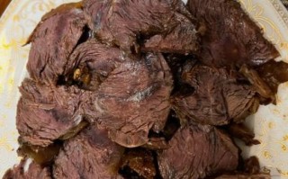 大块生牛肉怎么煮_整块牛肉煮多久才熟