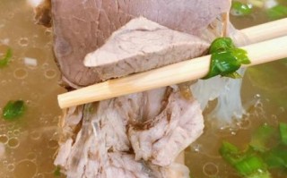 羊肉汤的做法_羊肉汤怎么炖才不膻