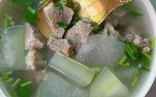 原味羊肉汤怎么做_羊肉汤去膻味技巧