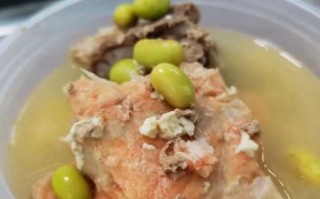 三文鱼骨汤的做法_三文鱼骨汤怎么炖不腥