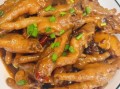 红烧鸡爪怎么做才软烂入味_家常红烧鸡爪的做法窍门