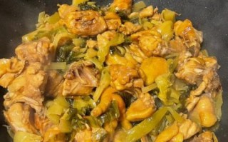 酸菜和什么菜搭配好吃_酸菜最佳配菜推荐