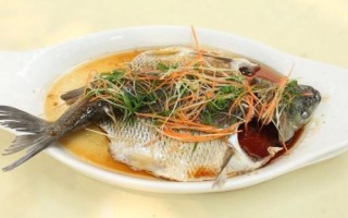 清蒸草鱼怎么做才嫩_清蒸草鱼要蒸几分钟