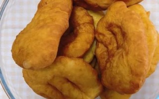 炸油饼放什么更酥软_如何让油饼凉了也不硬