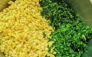 荠菜鸡蛋饺怎么做_荠菜鸡蛋饺热量高吗