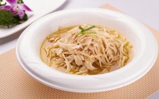 鸡茸金丝笋怎么做_鸡茸金丝笋是哪里的菜