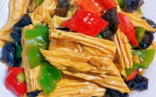 木耳青椒炒肉怎么炒才嫩_木耳青椒炒肉用干木耳还是鲜木耳