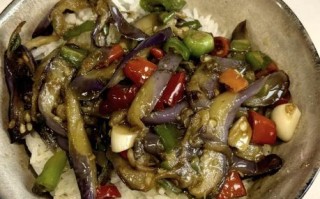 辣椒炒茄子怎么做_家常做法步骤