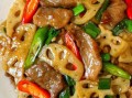 肉炒藕片怎么做好吃_藕片炒肉要不要焯水