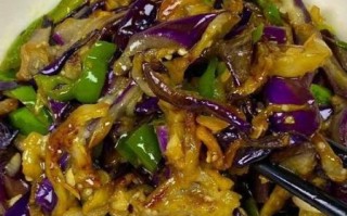 爆炒茄子怎么做_茄子怎么炒才不吸油