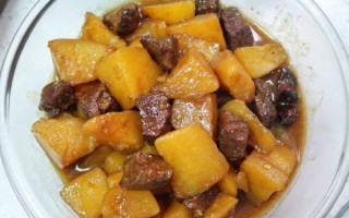 土豆炖牛肉怎么做好吃_正宗窍门