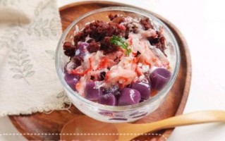 草莓牛奶冰糕怎么做_草莓牛奶冰糕做法