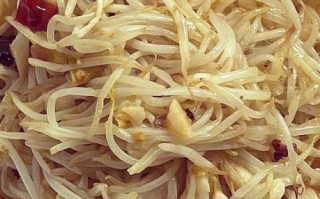 素炒绿豆芽怎么炒才脆_家常做法技巧